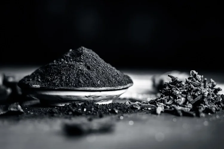 How different particle shapes impact results using different techniques